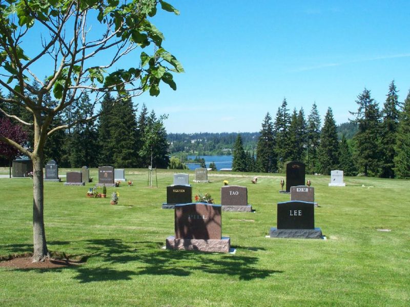 Holyrood Cemetery - Shoreline, WA Cemeteries