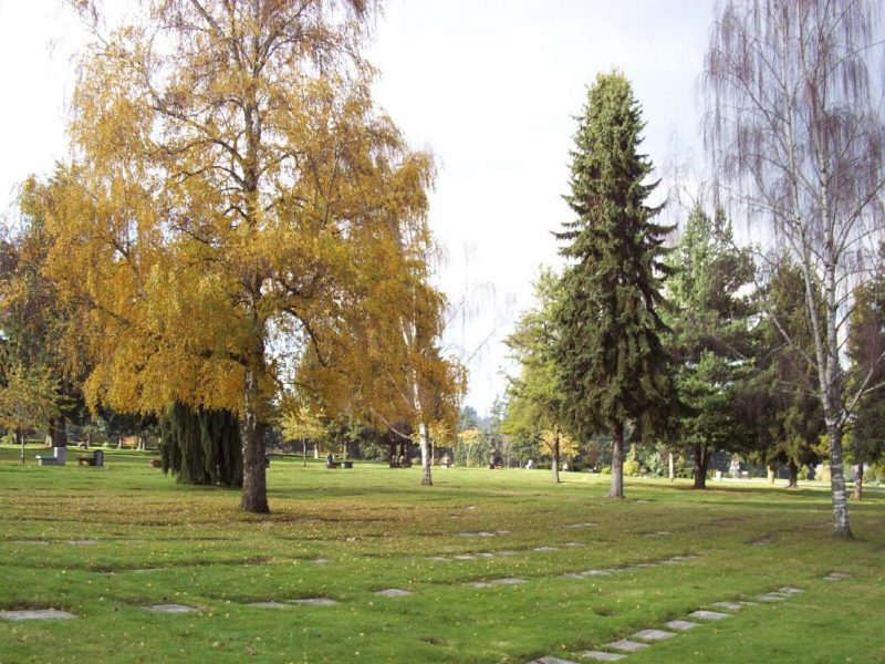 Holyrood Cemetery - Shoreline, WA Cemeteries